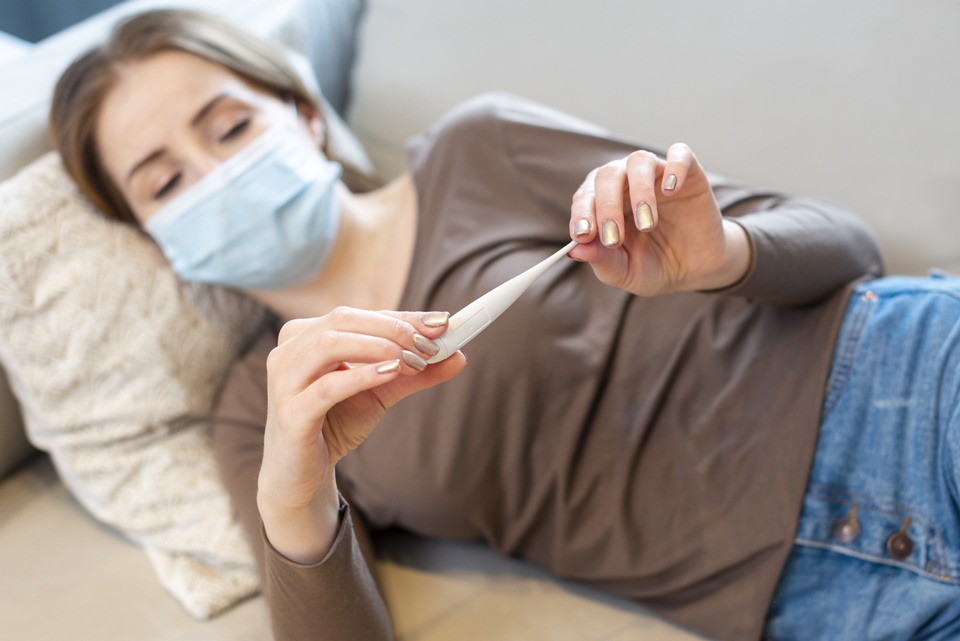 Nemoc Covid-19 má vážný průběh u lidí ve věku od 20 do 40 let. Jde o ...