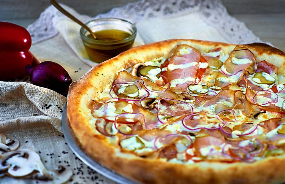 Neuvěřitelně snadné těsto na skutečnou italskou pizzu - AAzdraví.cz