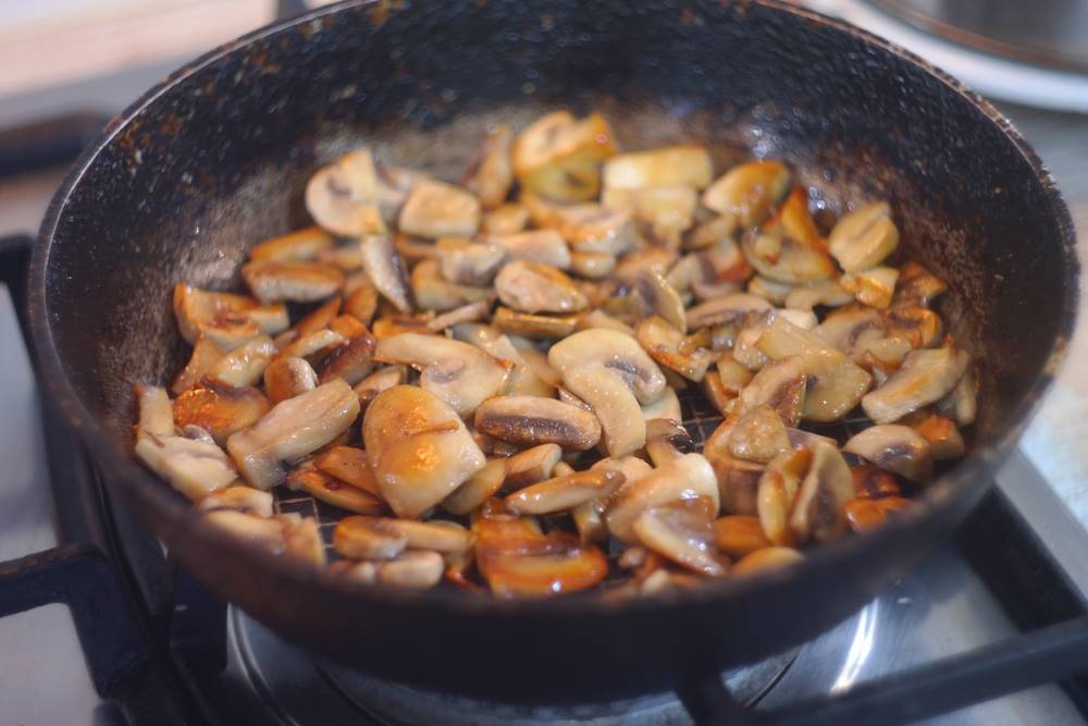 Na houby už chytří lidé nechodí. Takhle si je už 10 let pěstujeme doma ...