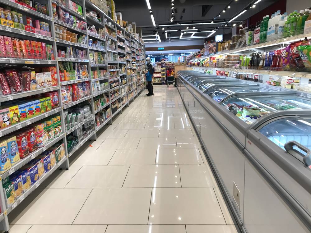 Nový obchod v Česku mění pořádky. Za zboží zaplatíte třetinu běžné ceny ...